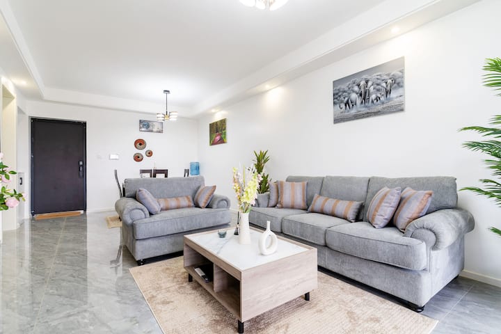 Modern & Spacious 1bedroom With Gym & Pool - Nairobi