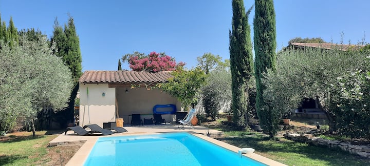 Maisonnette Avec Petit Jardin - Uzès