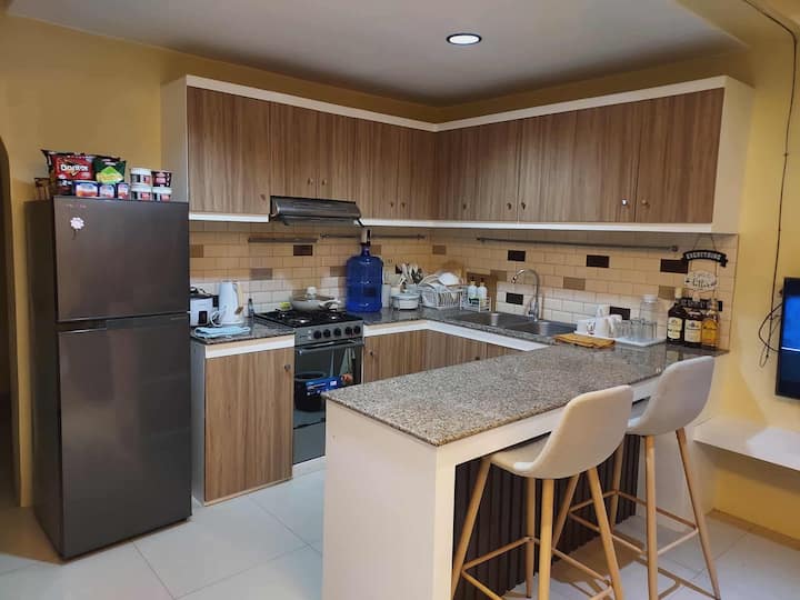 Urban Escape Guesthouse - General Santos