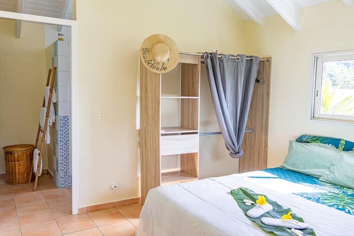 Maison Familiale De Vacances Créole - Guadeloupe