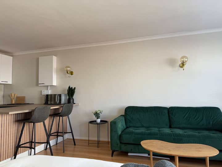 Serene Sea View Studio In Strand - Somerset West