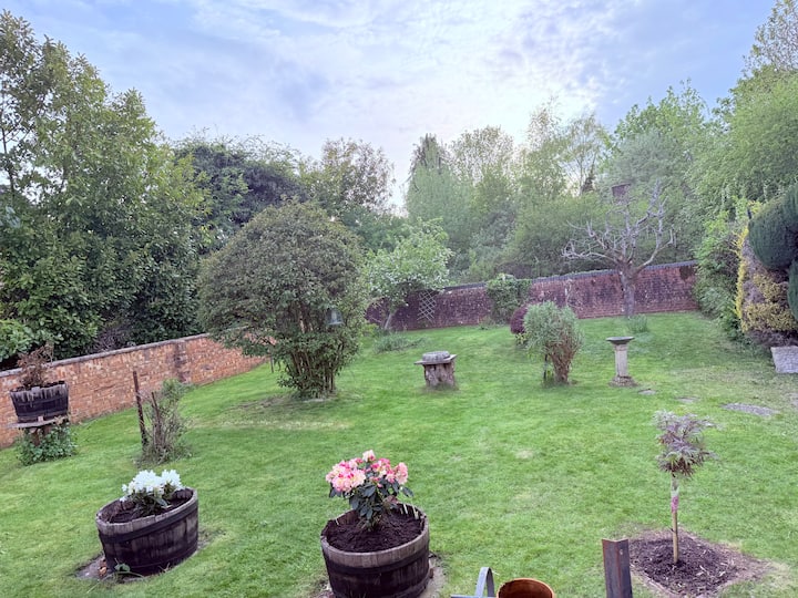 Kirkar Garden Bungalow Andover - Andover, KS