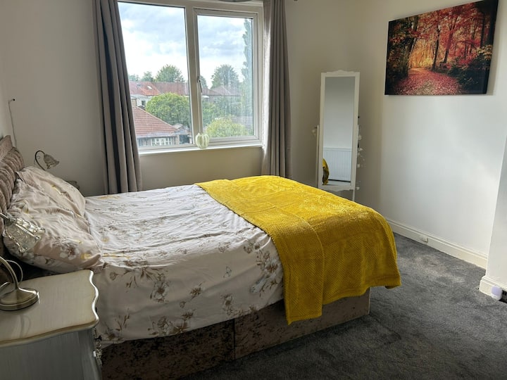 Home Sweet Home - Thornbury - Bradford