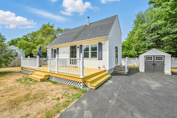 Salty Box Cottage - Brunswick, ME