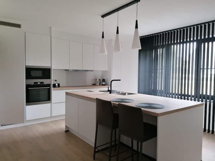 Kom Genieten In Het Roelerhuis! - Maasmechelen