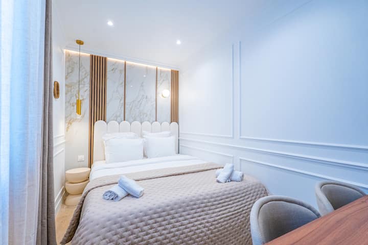 Family – Comfort & Style The Element - 046 - París