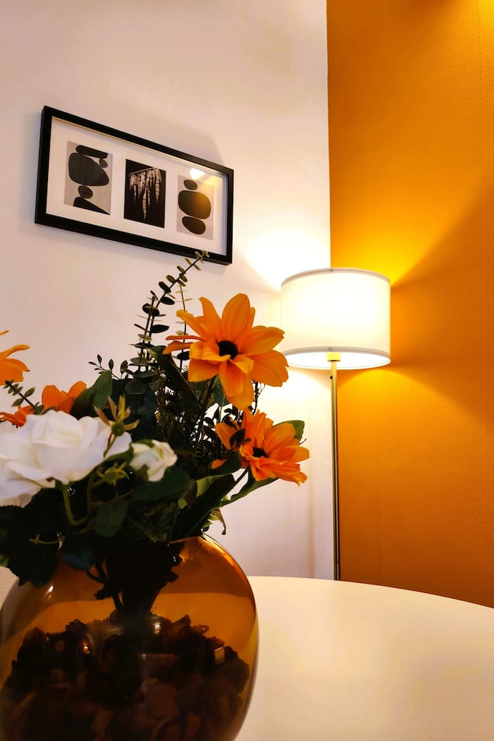 Amber Suite | Cozy Design Near Metro Loreto M1 M2 - Aéroport de Milan Linate (LIN)