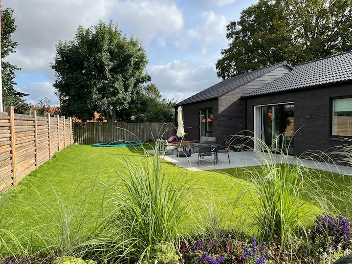 Nybygget Villa I Roligt Kvarter - Odense