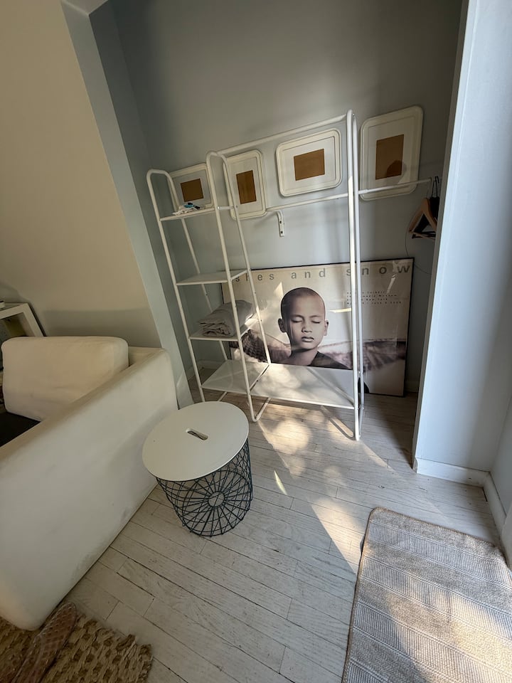 Room In The Back - Bloomfield, NJ