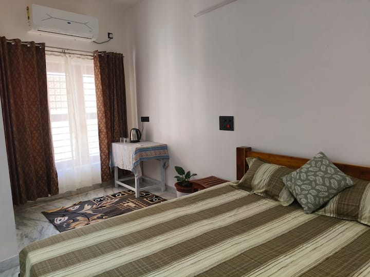 Cozy Private Room Close To Ramana Ashram - Tiruvannamalai