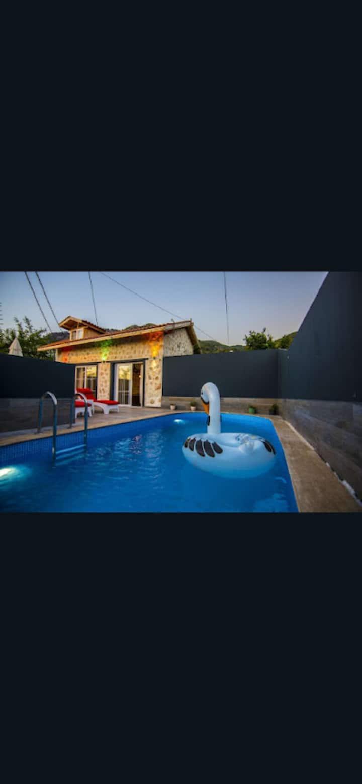 çıNar1 öZel Havuzlubalayıvillası - Kalkan