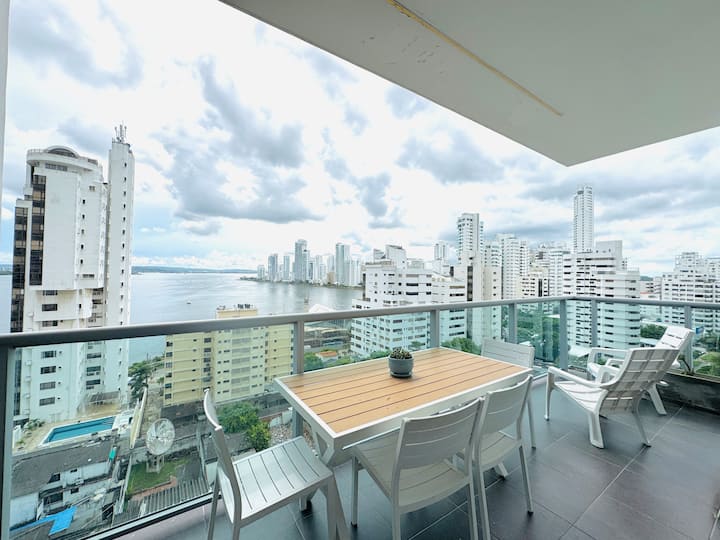 Apt Near Bocagrande Beach | Infinity Pool | Gym - Cartagena
