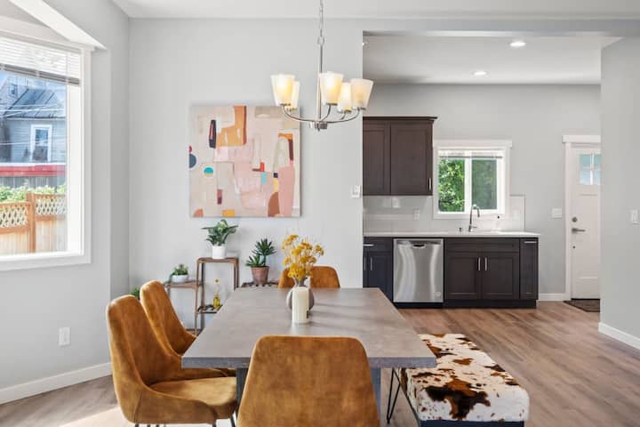 Stylish 4br Loft•near Museum Of Glass + Gazebo - Tacoma, WA