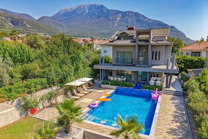 Fethiye ÖLüdeniz Ovacık’ta Lüks Havuzlu Villa - Ölüdeniz