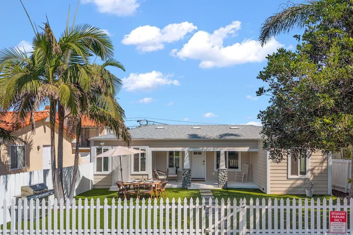Walk To Moonlight Beach, Updated And Remodeled, - Del Mar, CA