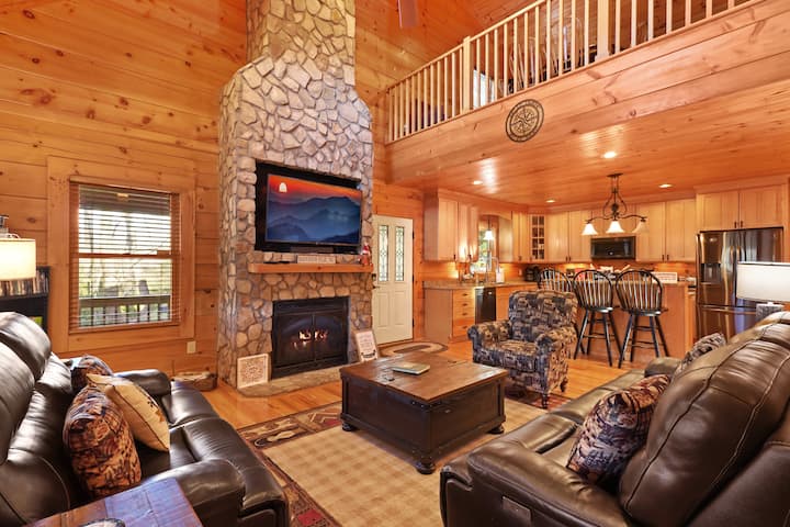 Deal On Elk Laurel -5br Log Cabin Hot Tub~fire Pit - Blowing Rock, NC