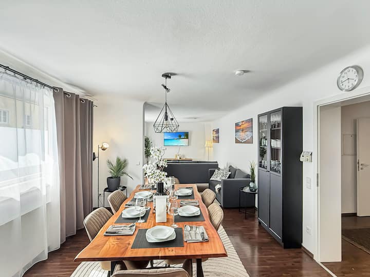 Stylish Stuttgart Stay – 11 Pax - Stuttgart