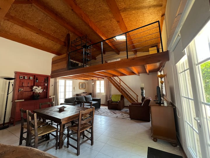 Maison Chaleureuse Au Calme - Cognac