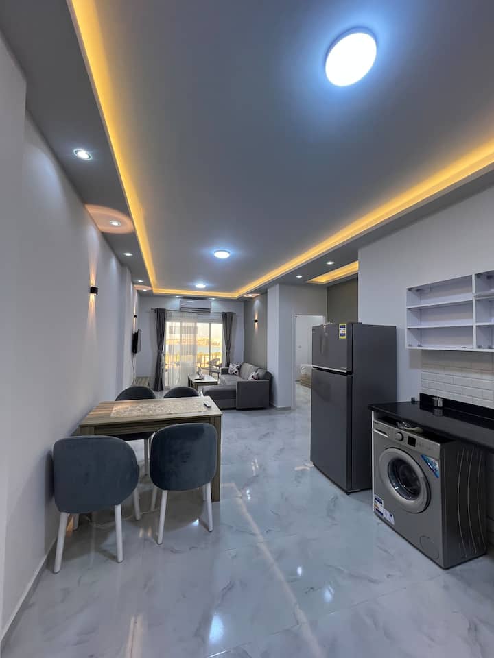 Modern Beachfront Apartment 2 - Hurghada