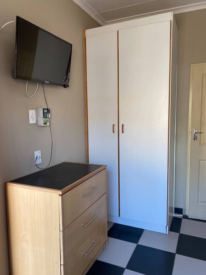 Miraton Eastgate Suites - Johannesburg