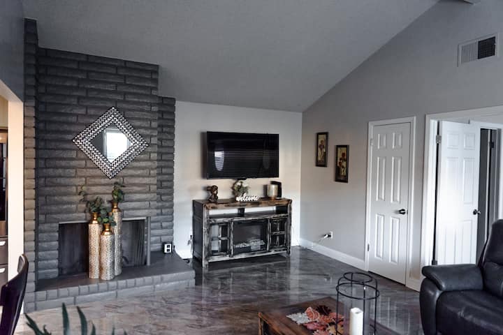 Cozy Modesto Home - Modesto, CA
