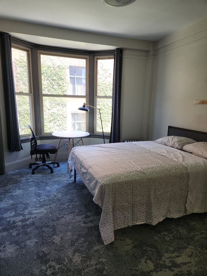 Cozy N Comfy Room @ Union Square - San Francisco, CA