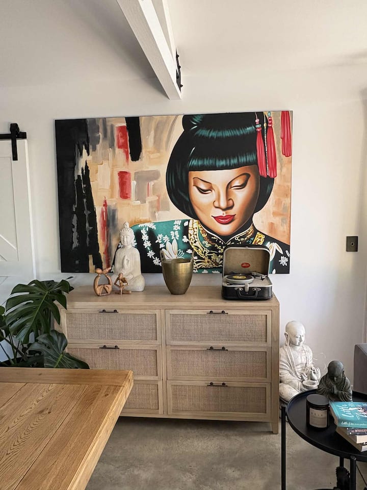 Black Barn Balinese Retreat - Martinborough