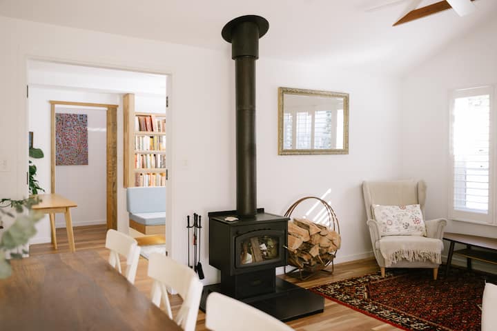 Coastal Cottage - Byron Bay