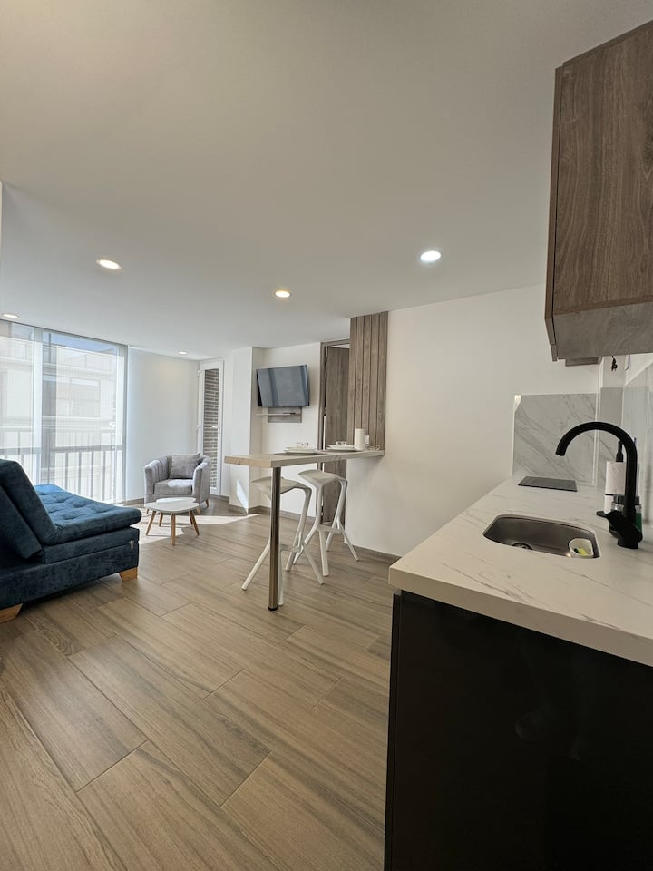 Estrena#embajada#corferiasap402b - Bogotá