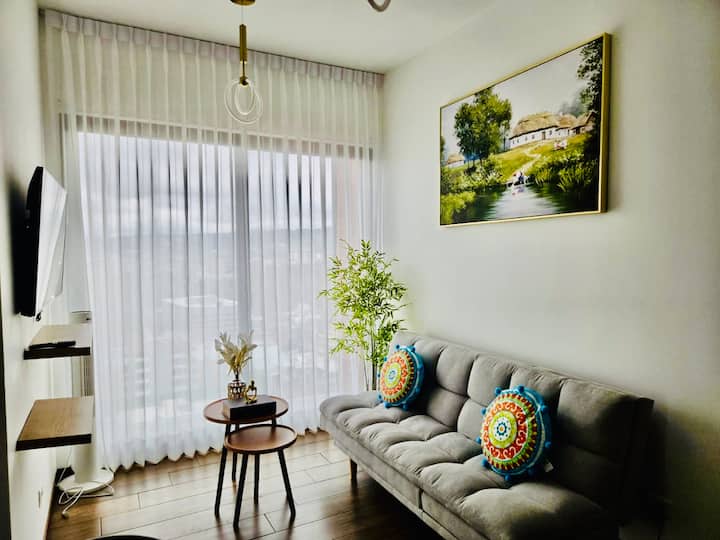 Mi Guate Suite 1602
En El Corazón De La Zona 10. - Santa Catarina Pinula