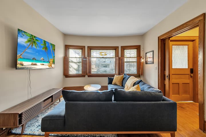 2 Bed + In Unit Washer/dryer In Elmwood Village - Buffalo, NY