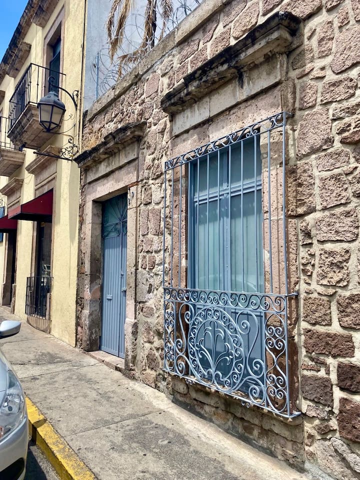 Encanto Colonial En Morelia 5 Ha - Morelia
