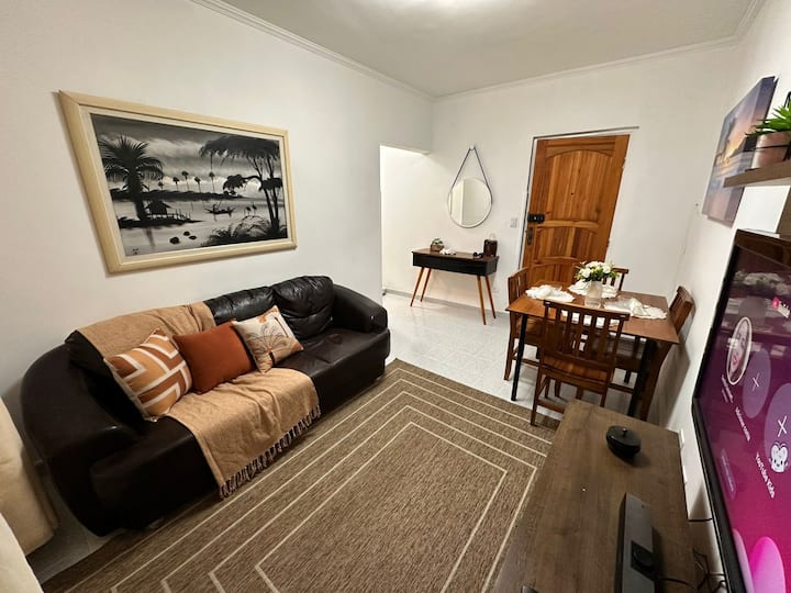 Apê Na Enseada: Ar, Wi-fi, Garagem E Praia A Pé! - Guarujá