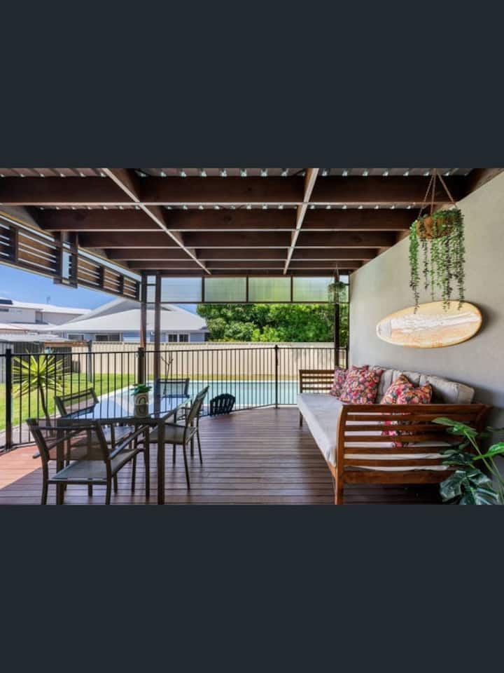 Dream Beach House - Alexandra Headland