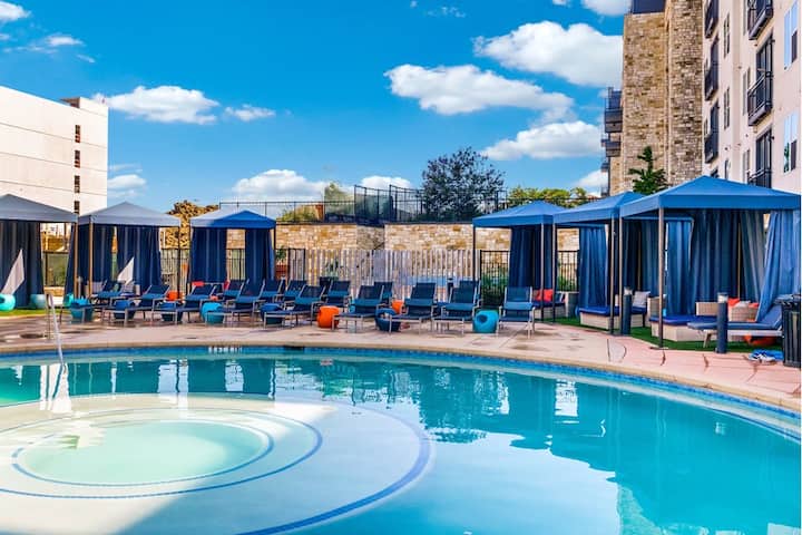 Welcome To Cozy Home! - Carrollton, TX