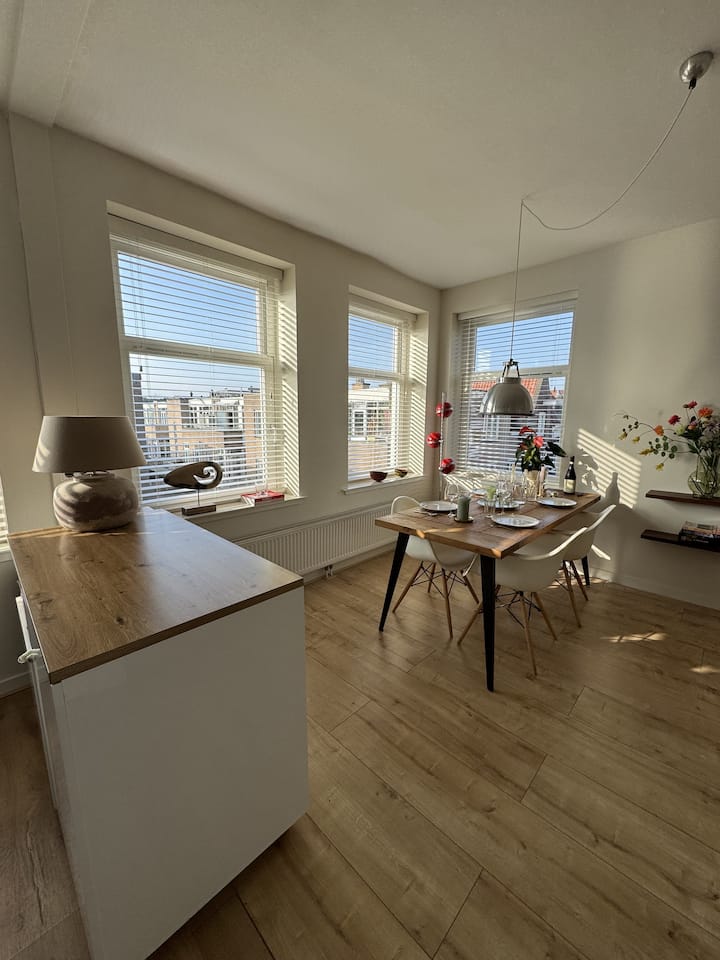 Authentic Sunny Jordaan Apartment - Volendam