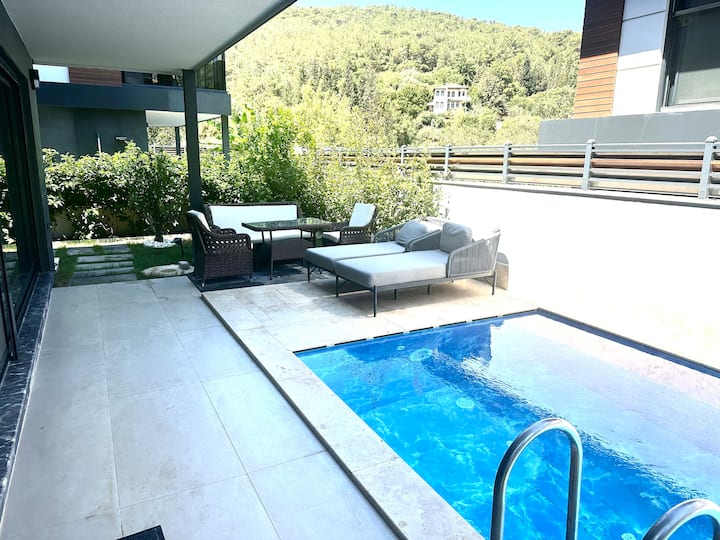 Urla’da şöMineli öZel Havuzlu Turizm Belgeli Villa - Urla