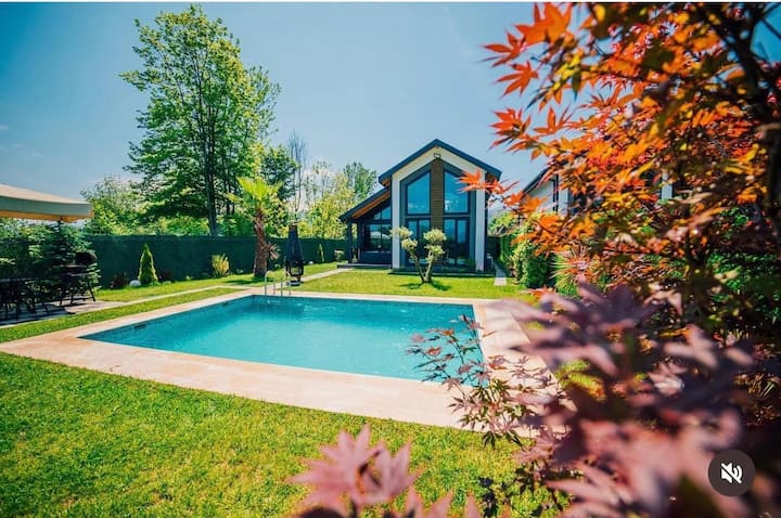 Deep Luxury Sapanca - Sapanca Gölü