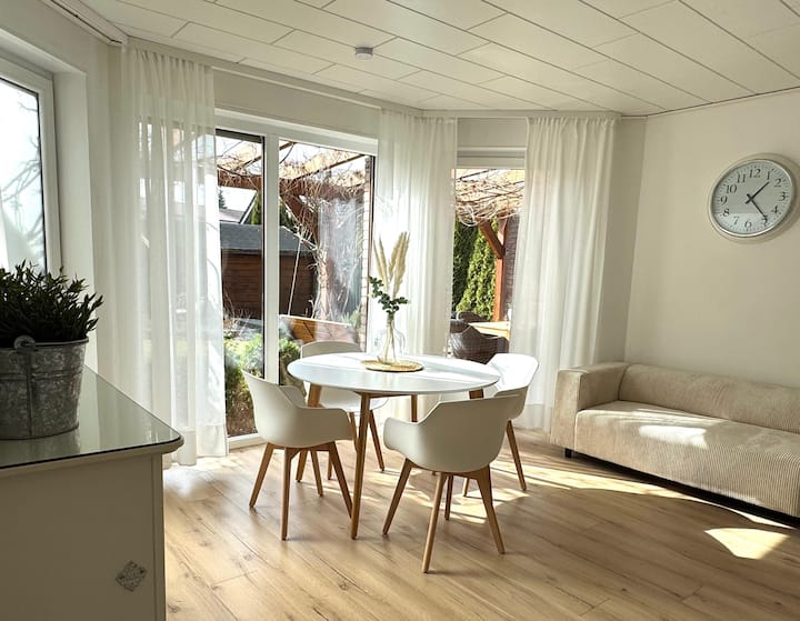 Voll Ausgestattete Fewo - Homeoffice - Terrasse - Blomberg