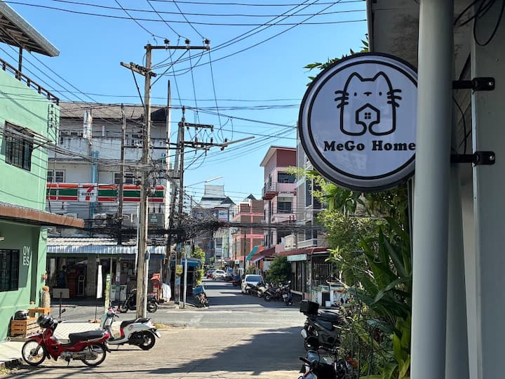 Mego Home - 4 Flr 300 Sqm (102+103+202+302+401) - Chiang Mai