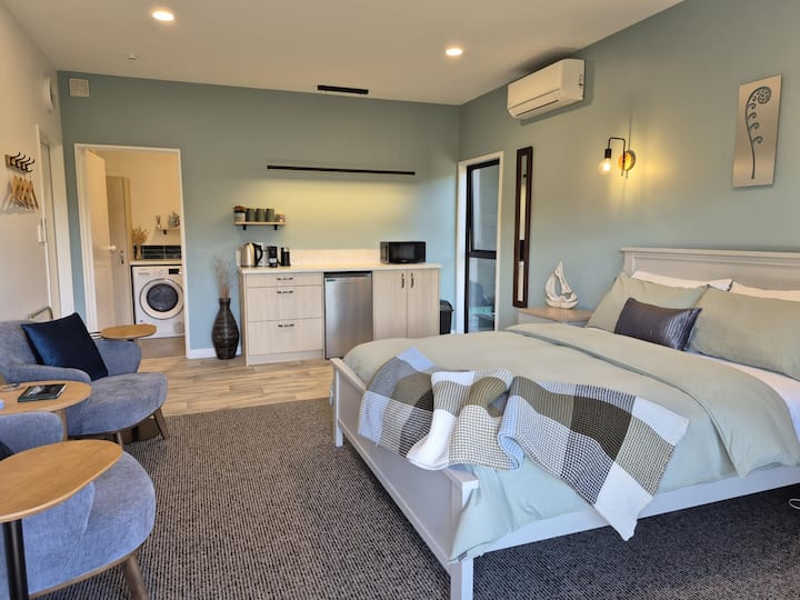 Stingray Sands Guest Suite - Picton
