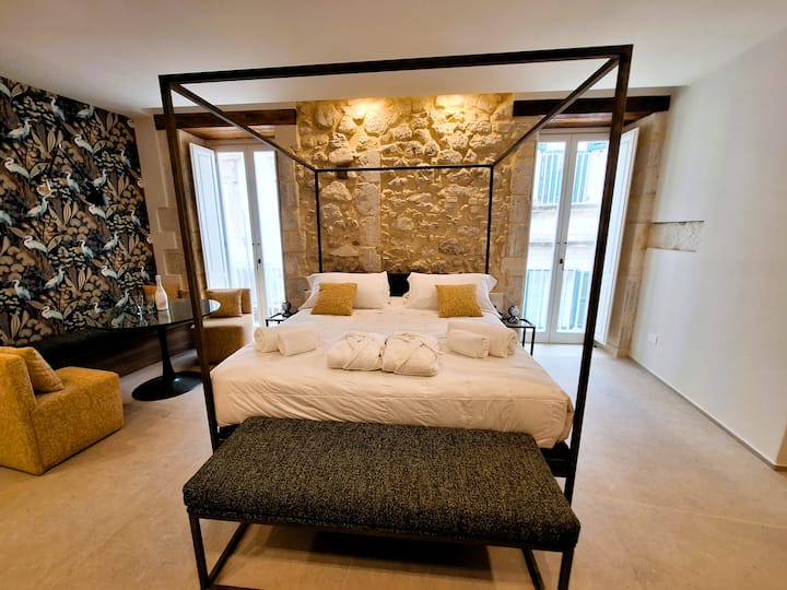 Rial Collection Luxury Suite - 敘拉古