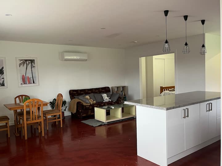 Cozy Legana Unit : Sleeps 4 - Launceston