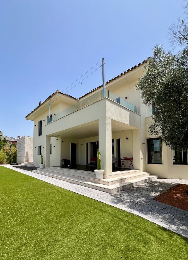 Villa Luxe - Sanlúcar la Mayor