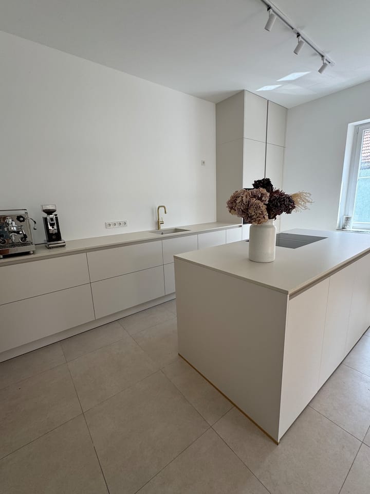 Cozy Altbau-wohnung Mitten Im Zentrum - Nürnberg