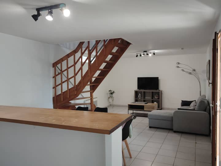 Hortensia Maison  T3  2 Chambres - Montreuil