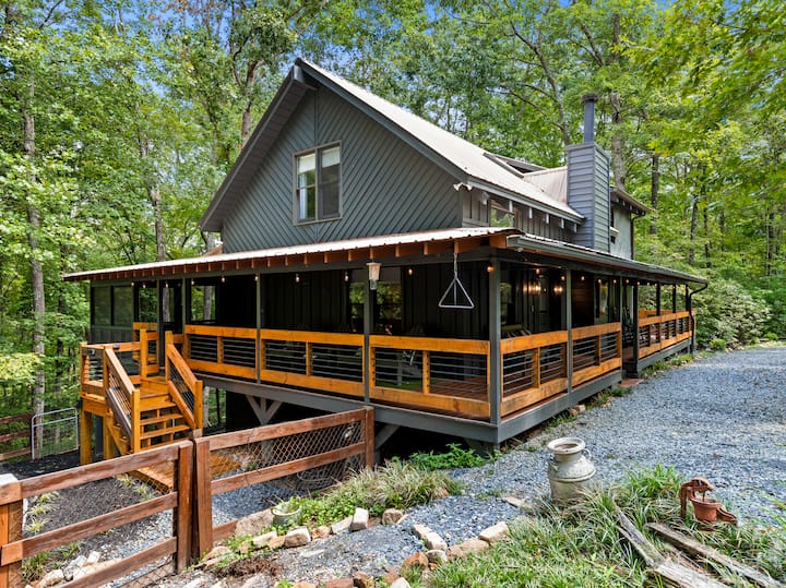 New Cozy Cabin Near Toccoa River & Blue Ridge Town - Blue Ridge, GA