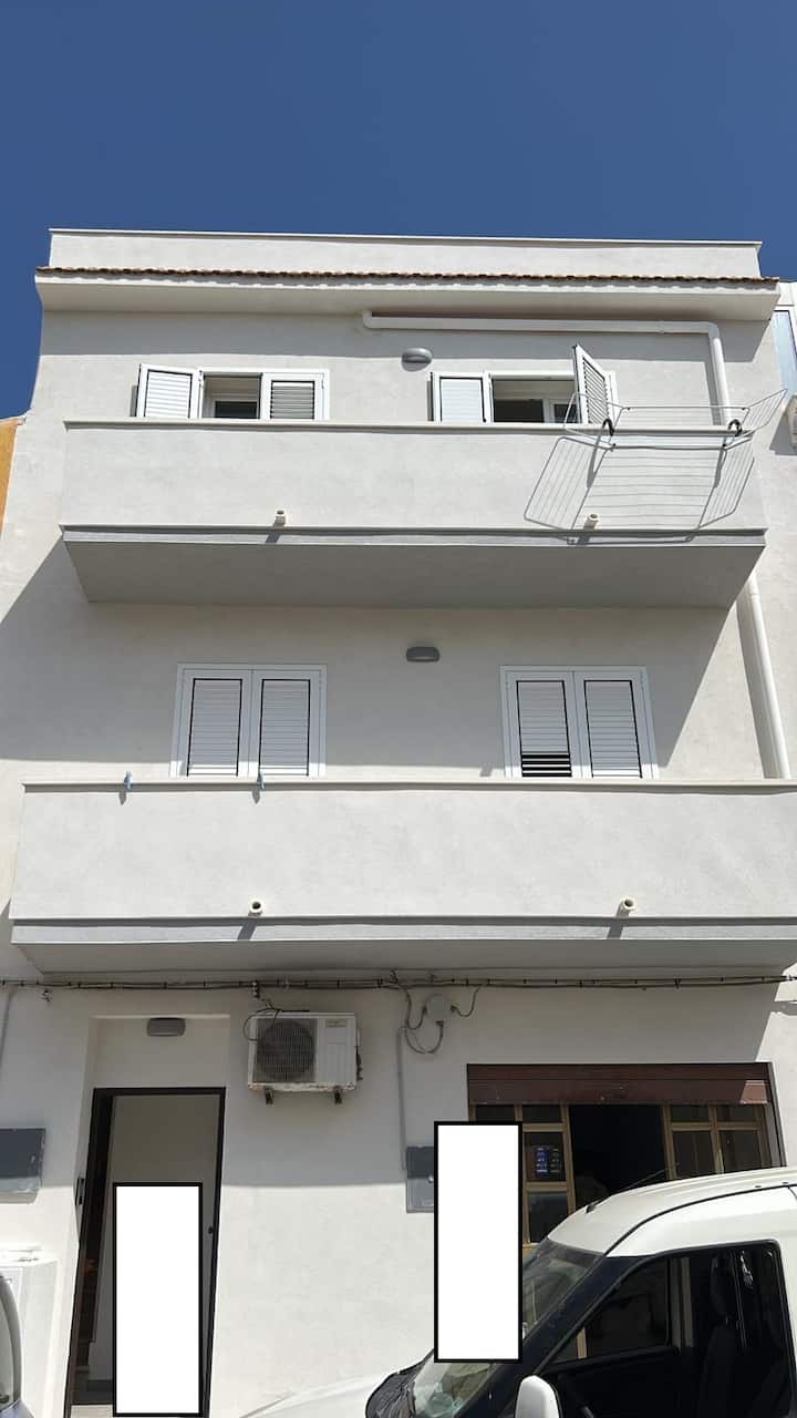 Caretta Caretta Home Lato Ariosto - Lampedusa