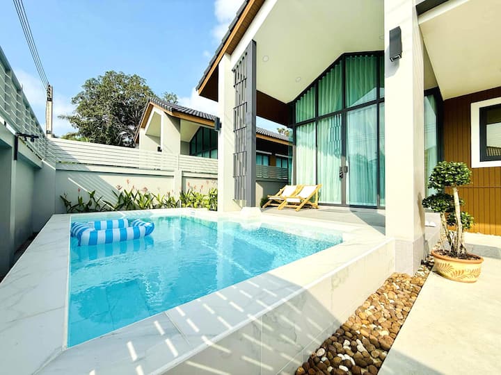 New Pool Villa In Krabi - Krabi