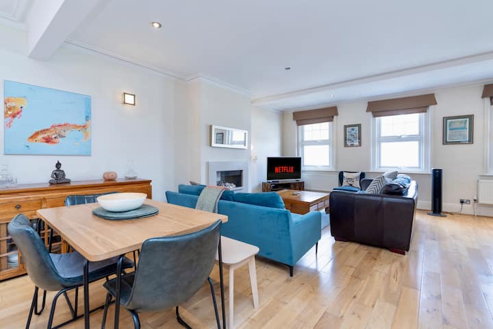 Charming 3 Bed In Village Centre - Brockenhurst